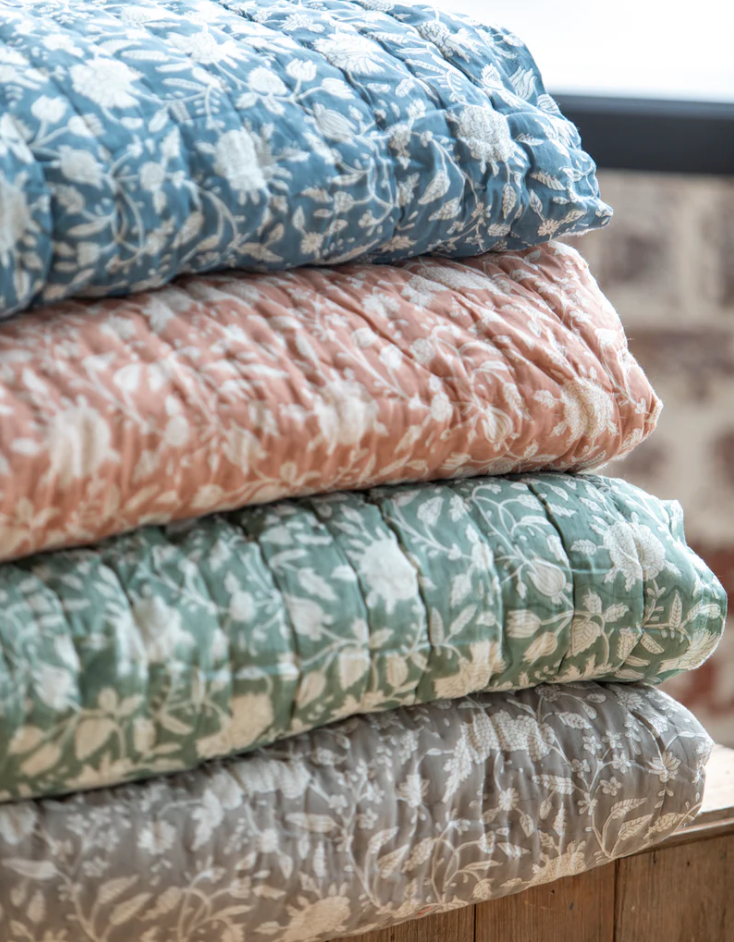 Mandalay Floral Vine Quilt King – THE LOFT St Georges